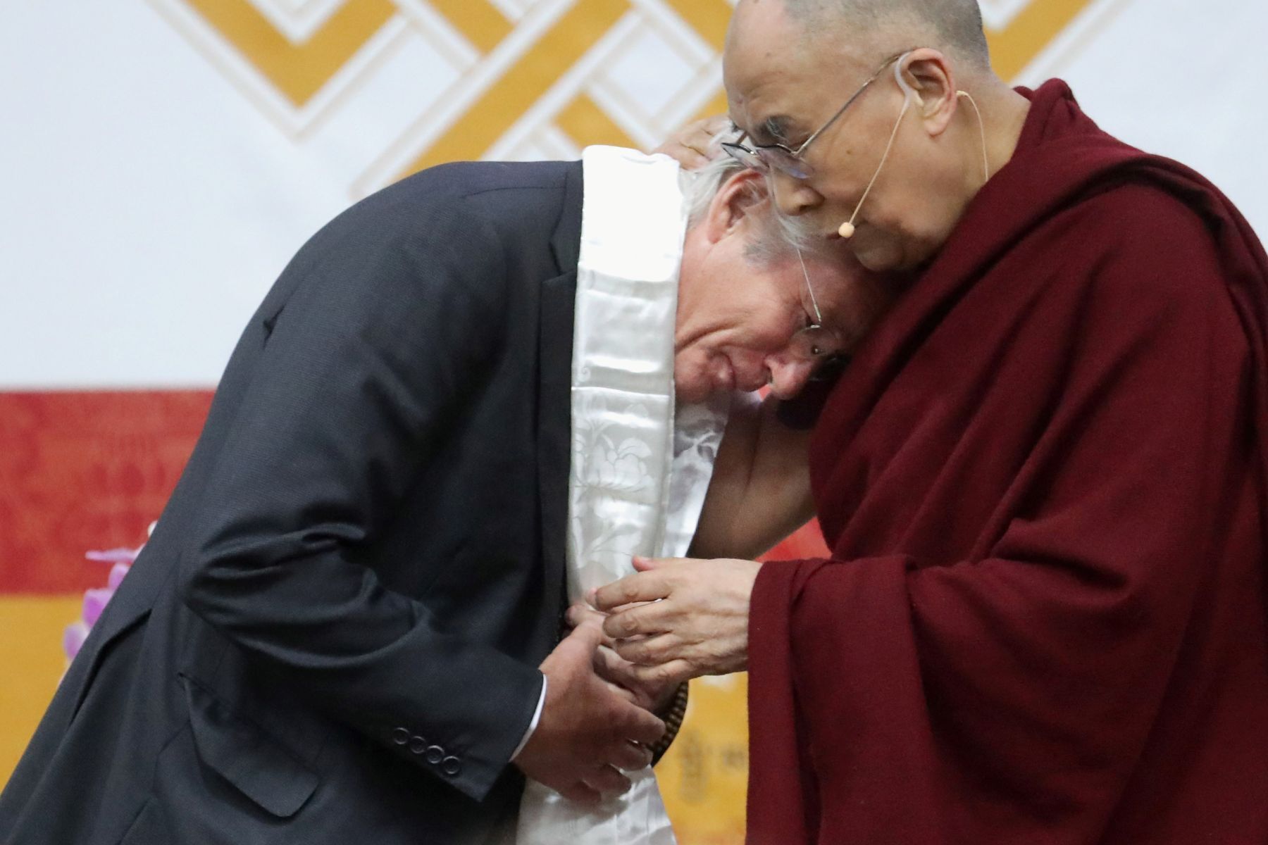 20 celebrities who are extremely religious