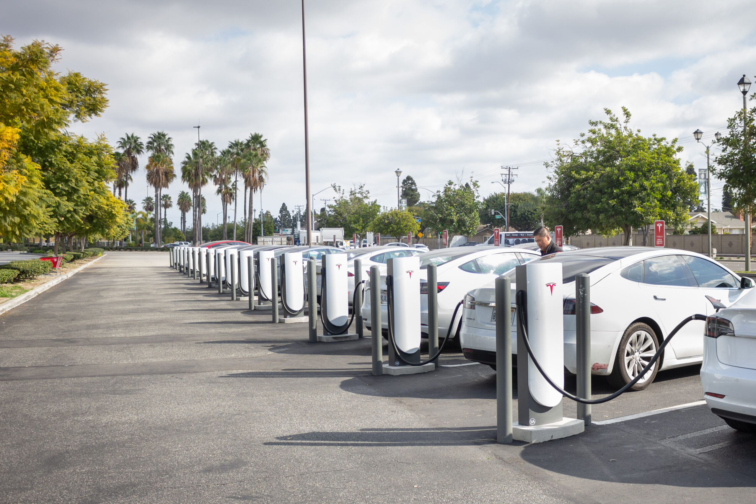 Tesla Supercharger vs. the competition: Reliability in 2026
