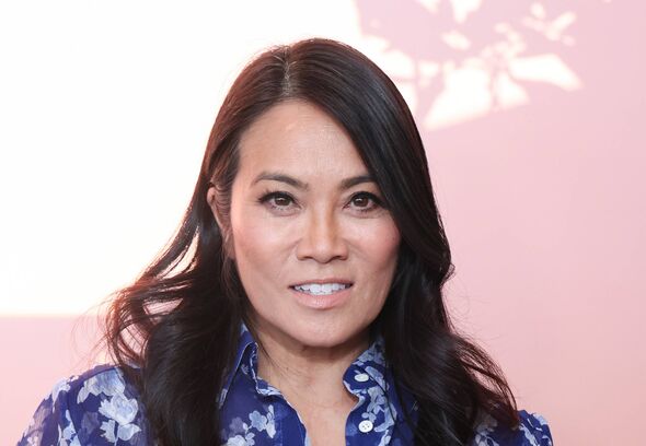 Dr. Pimple Popper Sandra Lee reveals she suffered stroke while filming ...