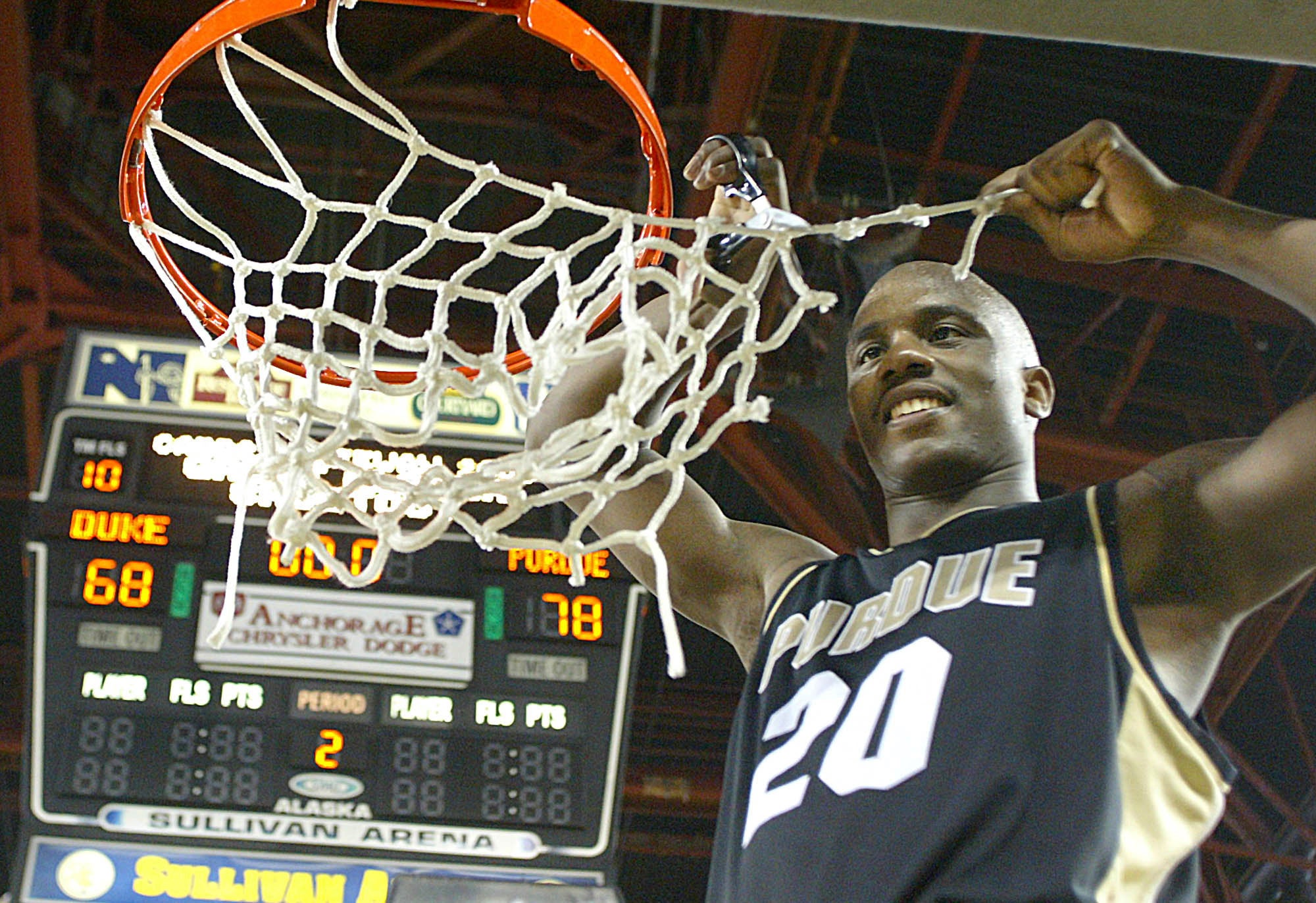 Former Purdue star Kenneth Lowe returns as assistant coach