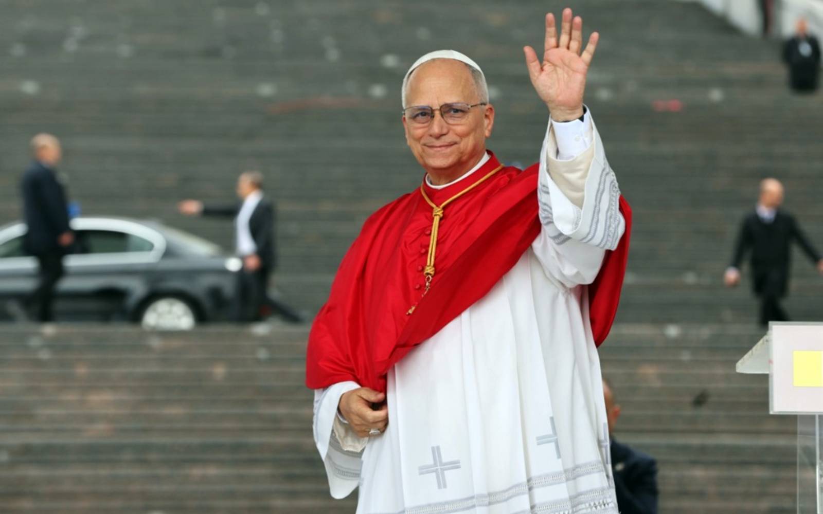 Pope Leo urges US, Iran to return to talks