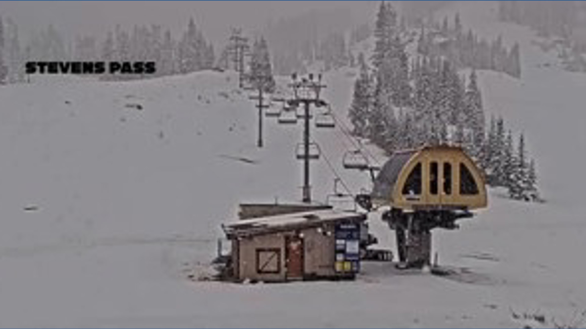 Snow falling in Washington Cascades