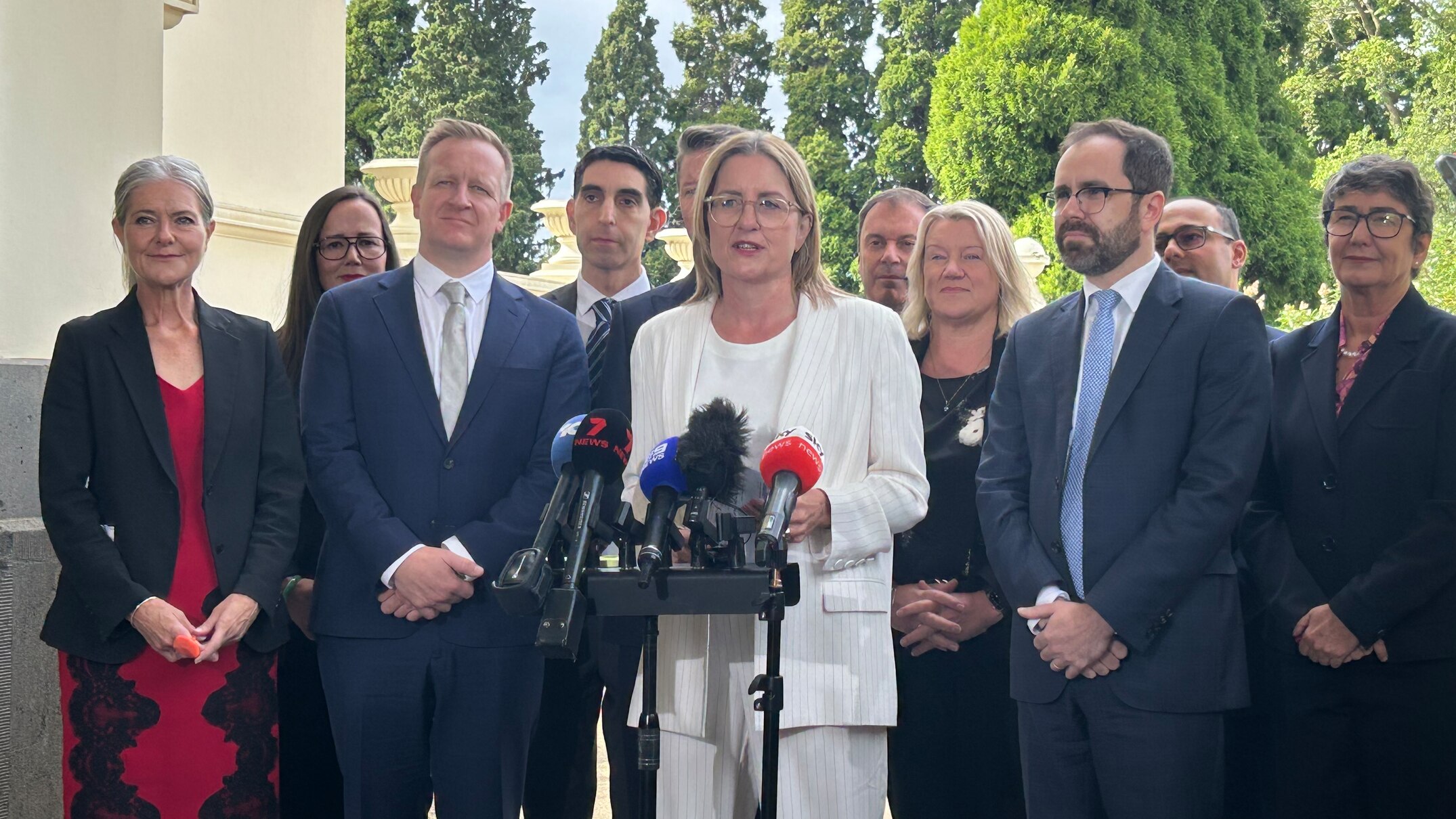 Victorian Premier Jacinta Allan reveals the cabinet that she will take ...