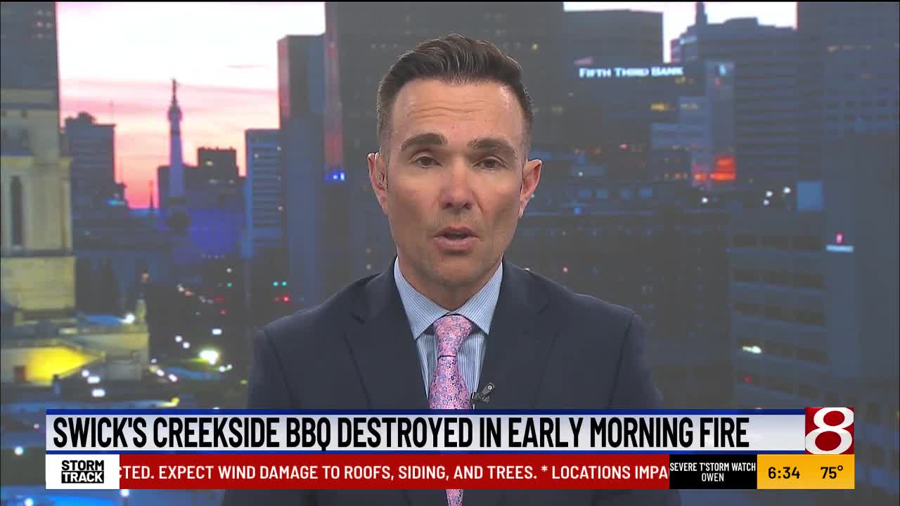Swick's Creekside BBQ destroyed in early morning fire