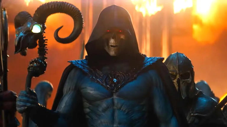 Masters of the Universe's epic Skeletor popcorn bucket & He-Man merch ...