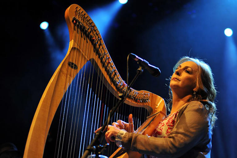 Enya pays tribute to sister Moya Brennan after Celtic music legend dies ...