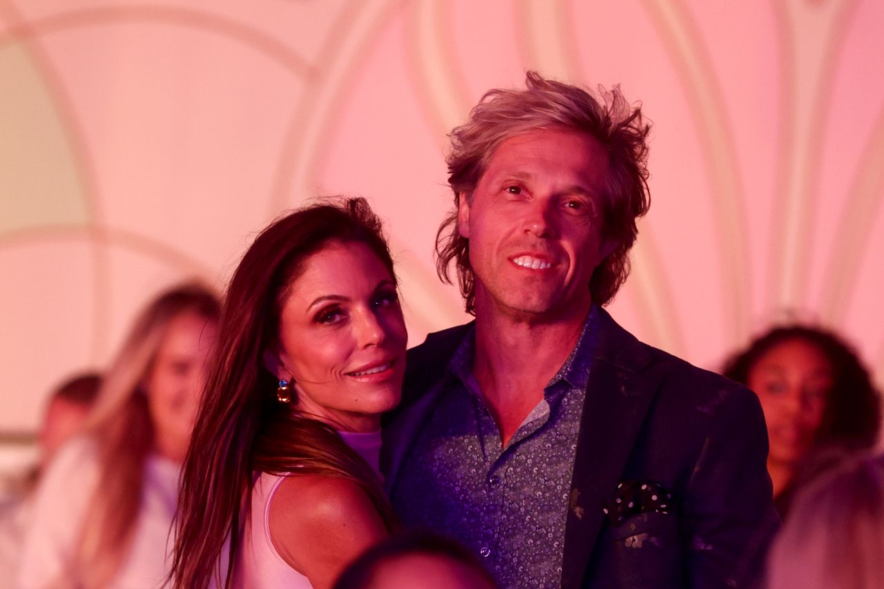 Bethenny Frankel, 55, hard-launches new relationship during PDA-filled ...