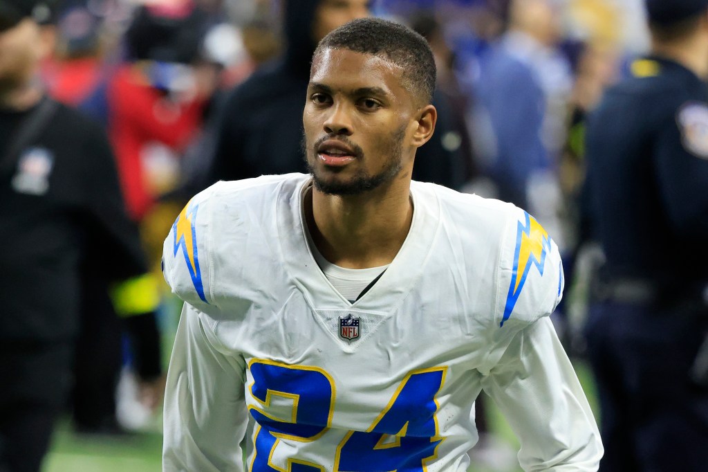 Nasir Adderley unretires after three years to join Colts in NFL stunner