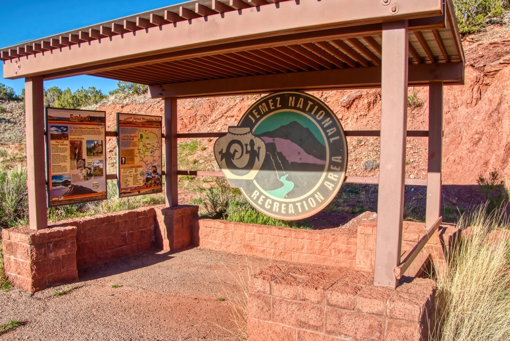 New Mexico hides a canyon road with hot springs, lava cliffs and pueblo ...