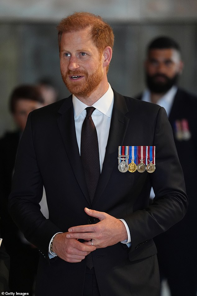 Prince Harry tells of struggle when Archie was born at mental health ...