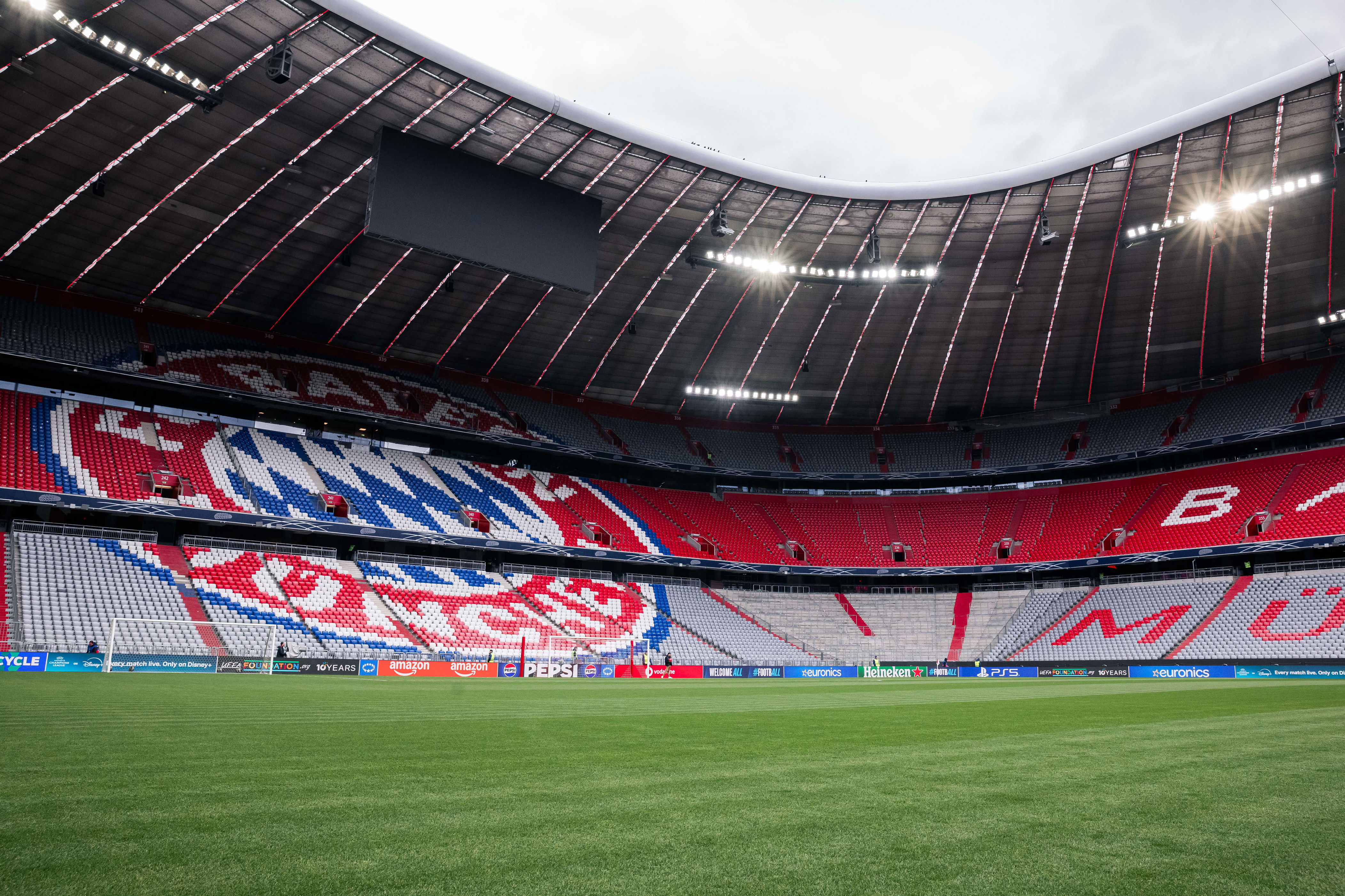 Bayern Munich vs Real Madrid 2026 live stream: Time, TV channels and ...