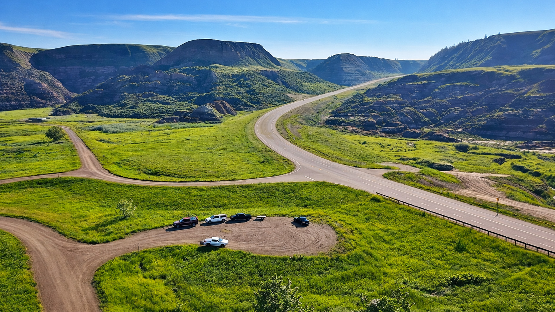 A massive river valley shaping endless rolling hills
