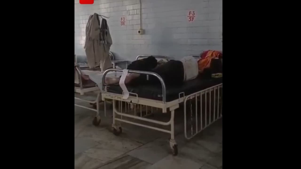 MP shocker: Drunk cops sleep on hospital beds, urinate in dustbin ...
