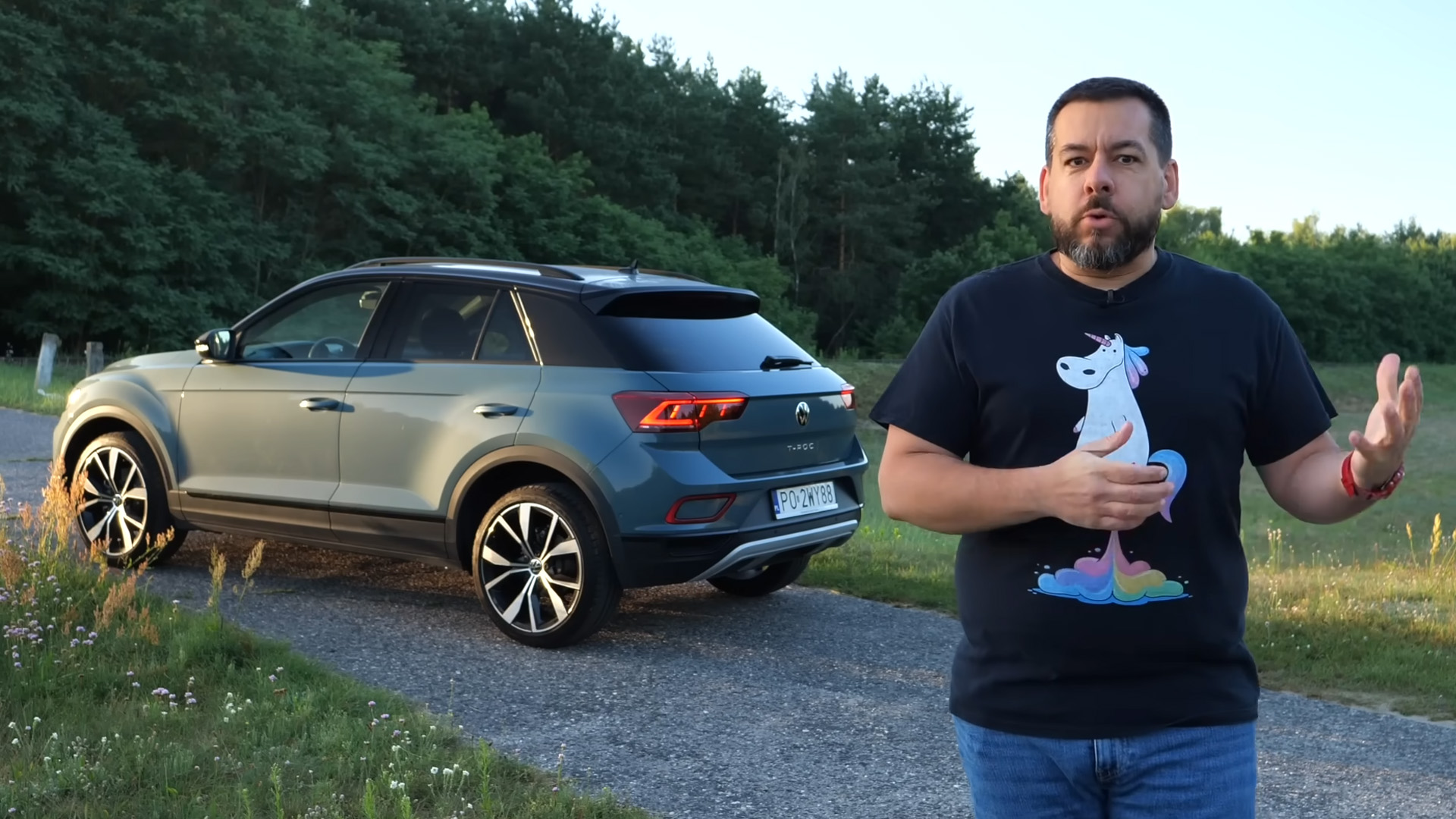 Co zmienia nowy design i technologia w modelu Volkswagen T-Roc?