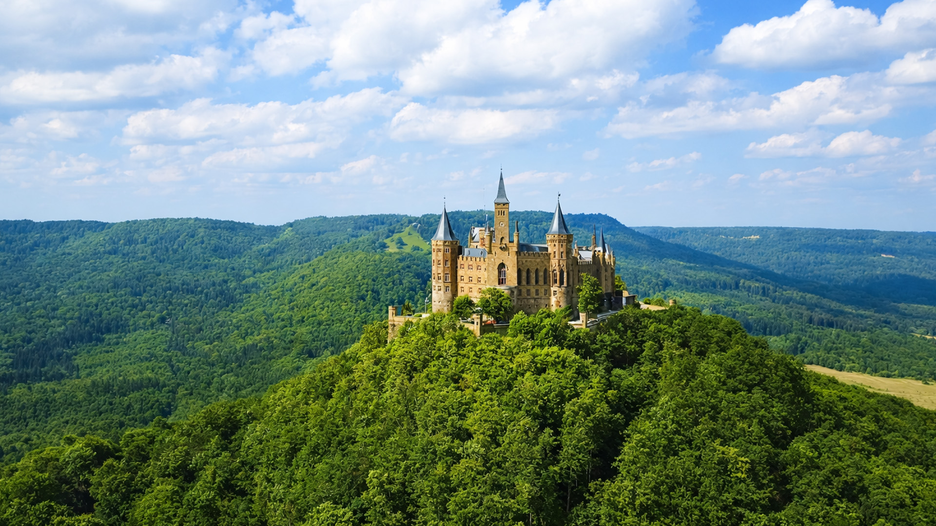 Diese Burg steht dort, wo keine Stadt hinkommt