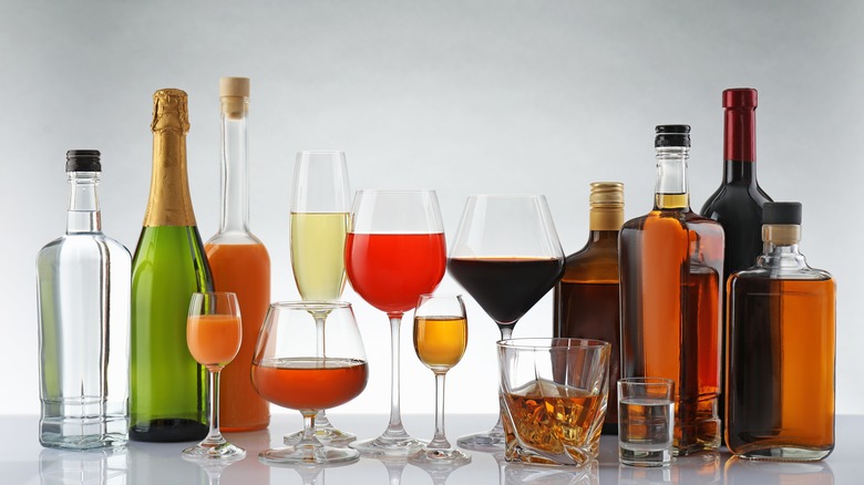 15 old-timey drinks that no one enjoys anymore