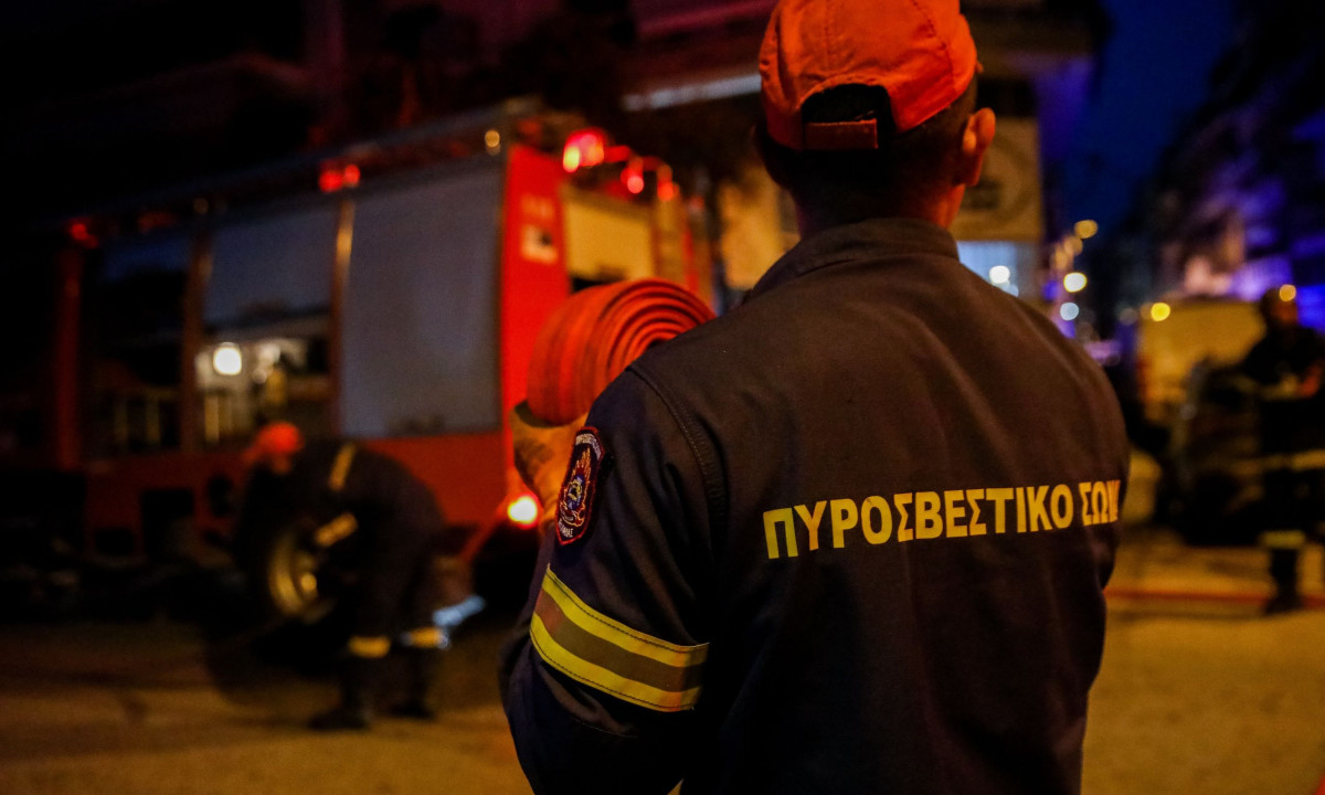 Τέμπη: Εμπρηστική επίθεση στο αμάξι του Δημήτρη Καρώνη - Ποιος έλαβε ...