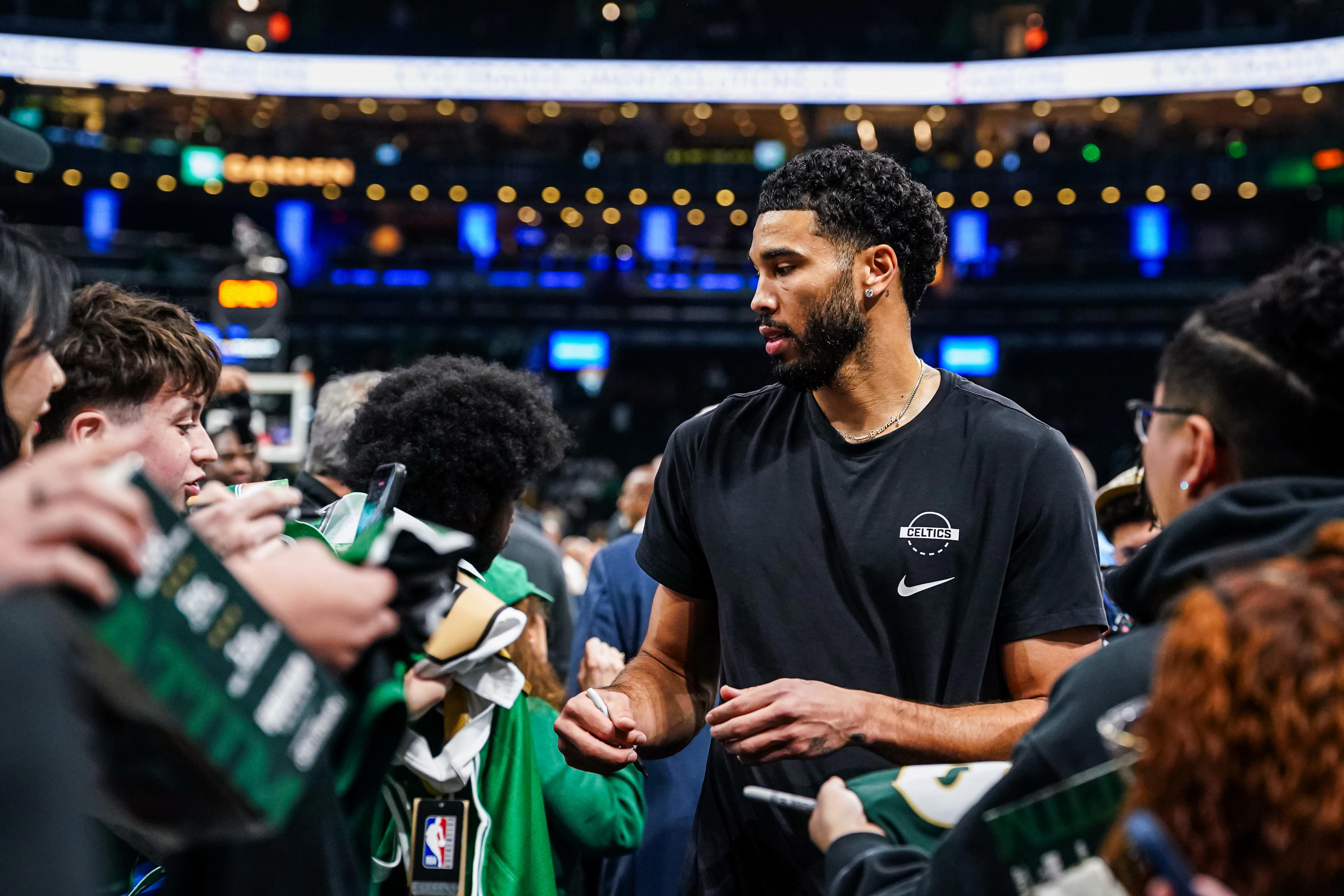 Jayson Tatum's comeback inspires fans, finishes top-10 in jersey sales