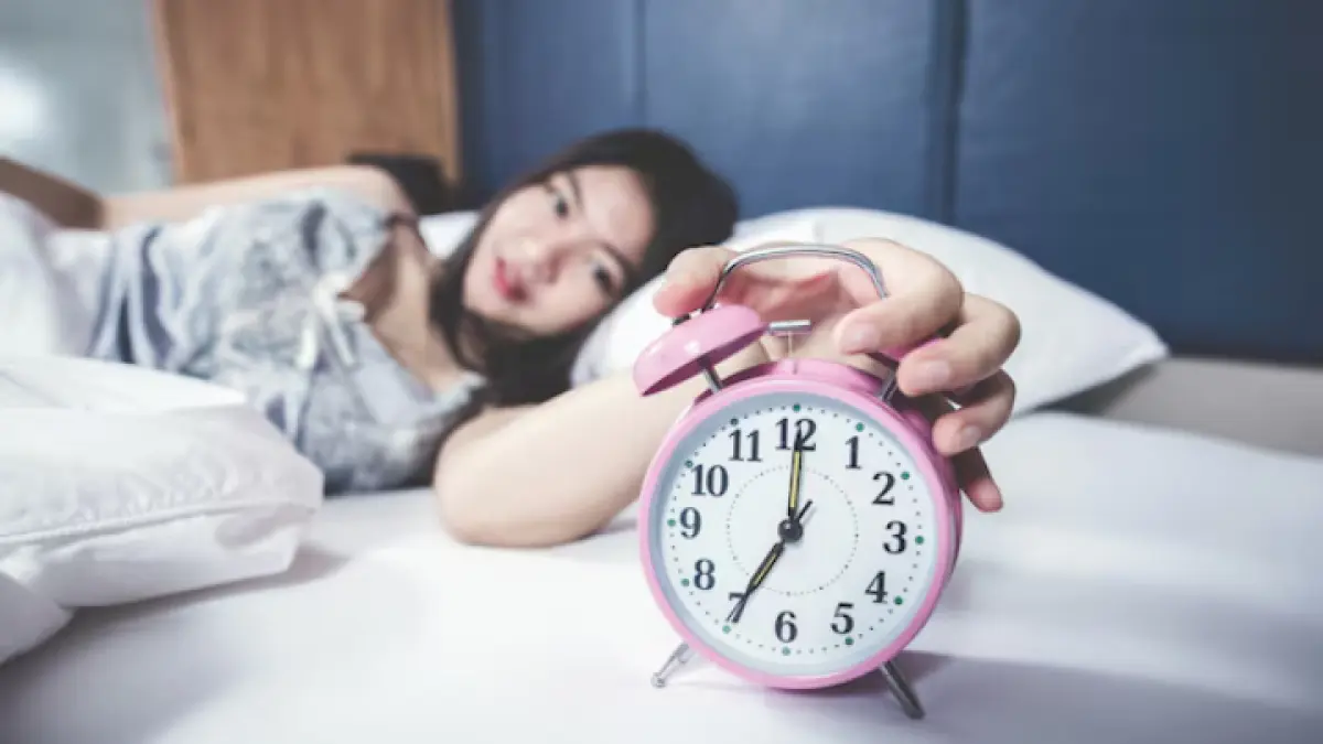 Orang yang selalu bangun saat mendengar bunyi alarm biasanya memiliki 9 ...