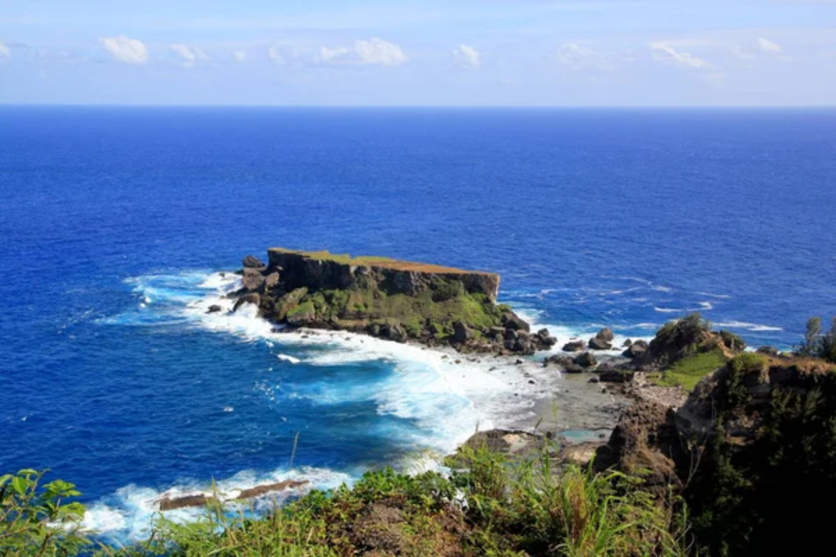 20 forbidden islands where tourists are banned but still try to visit