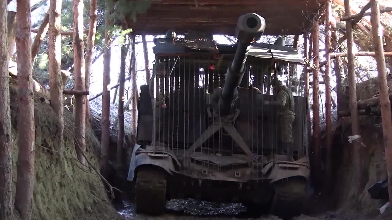Russia says it hit Ukrainian command posts and soldiers using ...