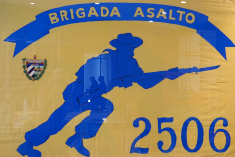 Veterans mark the 65th anniversary of the Bay of Pigs invasion with a ...