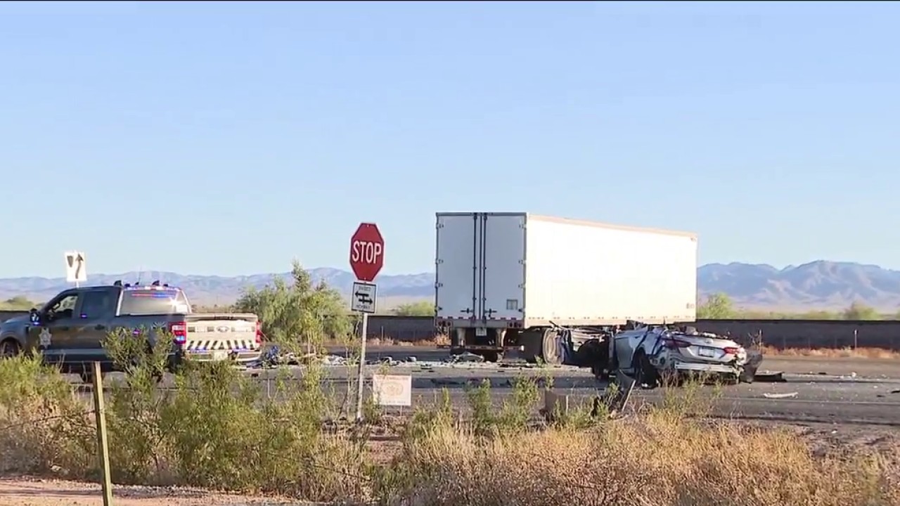 1 killed in Wittmann semi-truck crash on US 60
