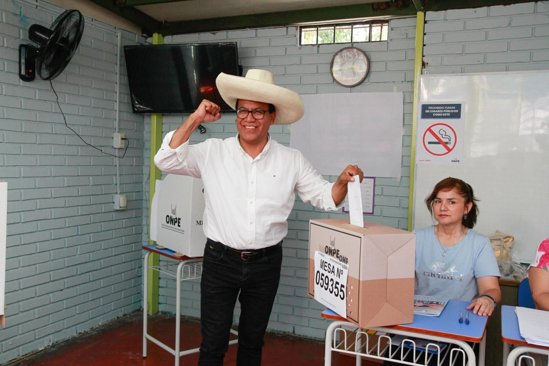 Alberto Vergara, analista peruano: “El antifujimorismo está muy ...