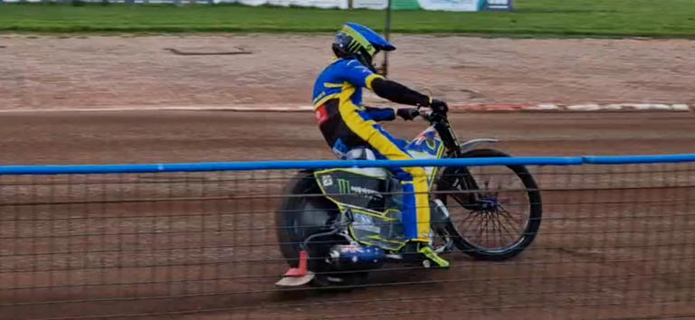 Speedway: Another late show secures Sheffield smiles in first trip to ...