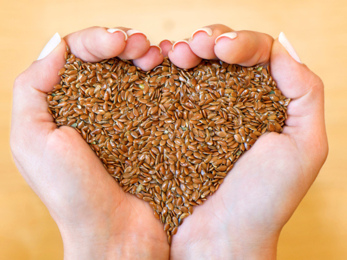 Dull frizzy hair? Try this DIY flaxseed keratin for smooth shine