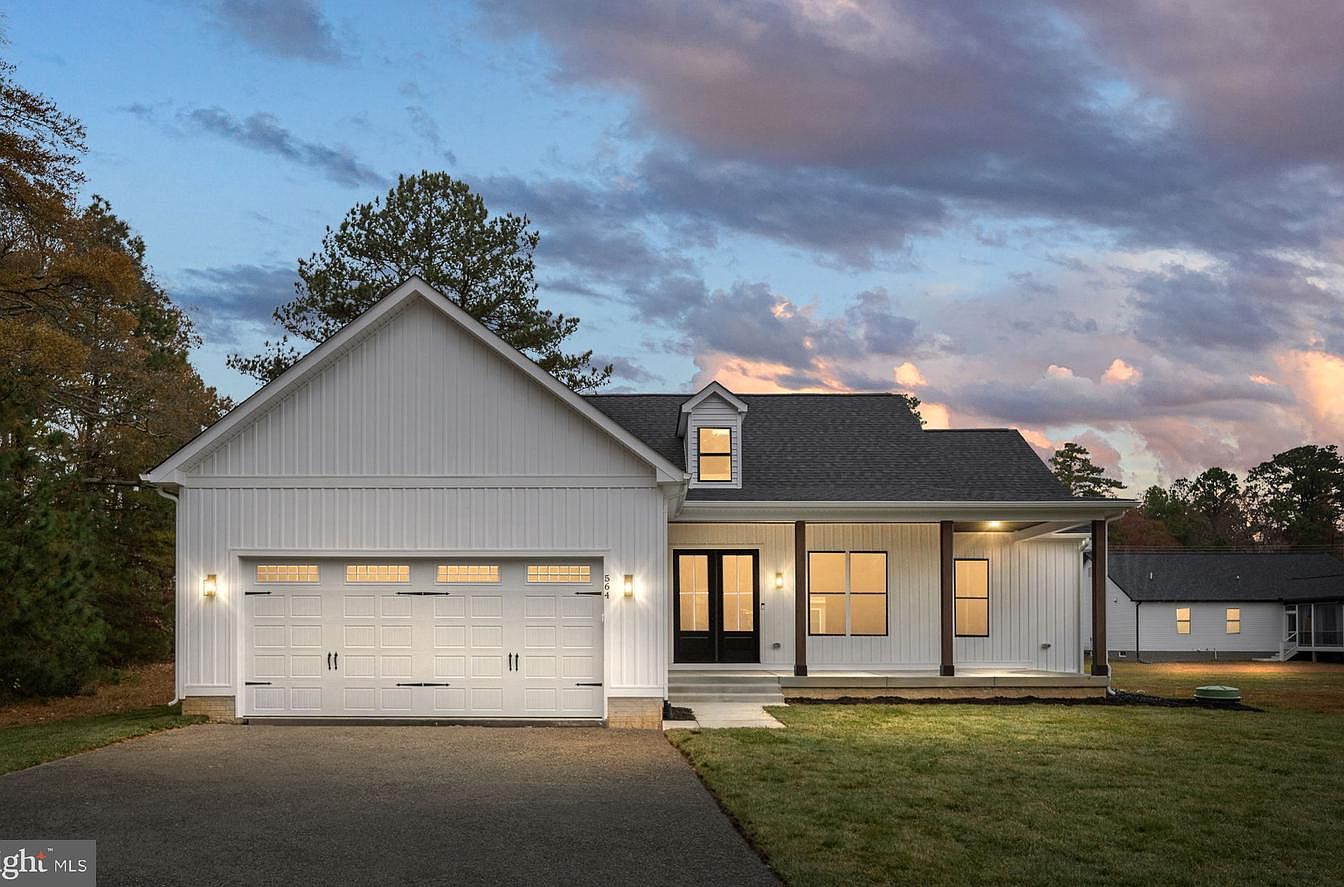 Modern 2025 craftsman home in Montross, Virginia with open-concept ...