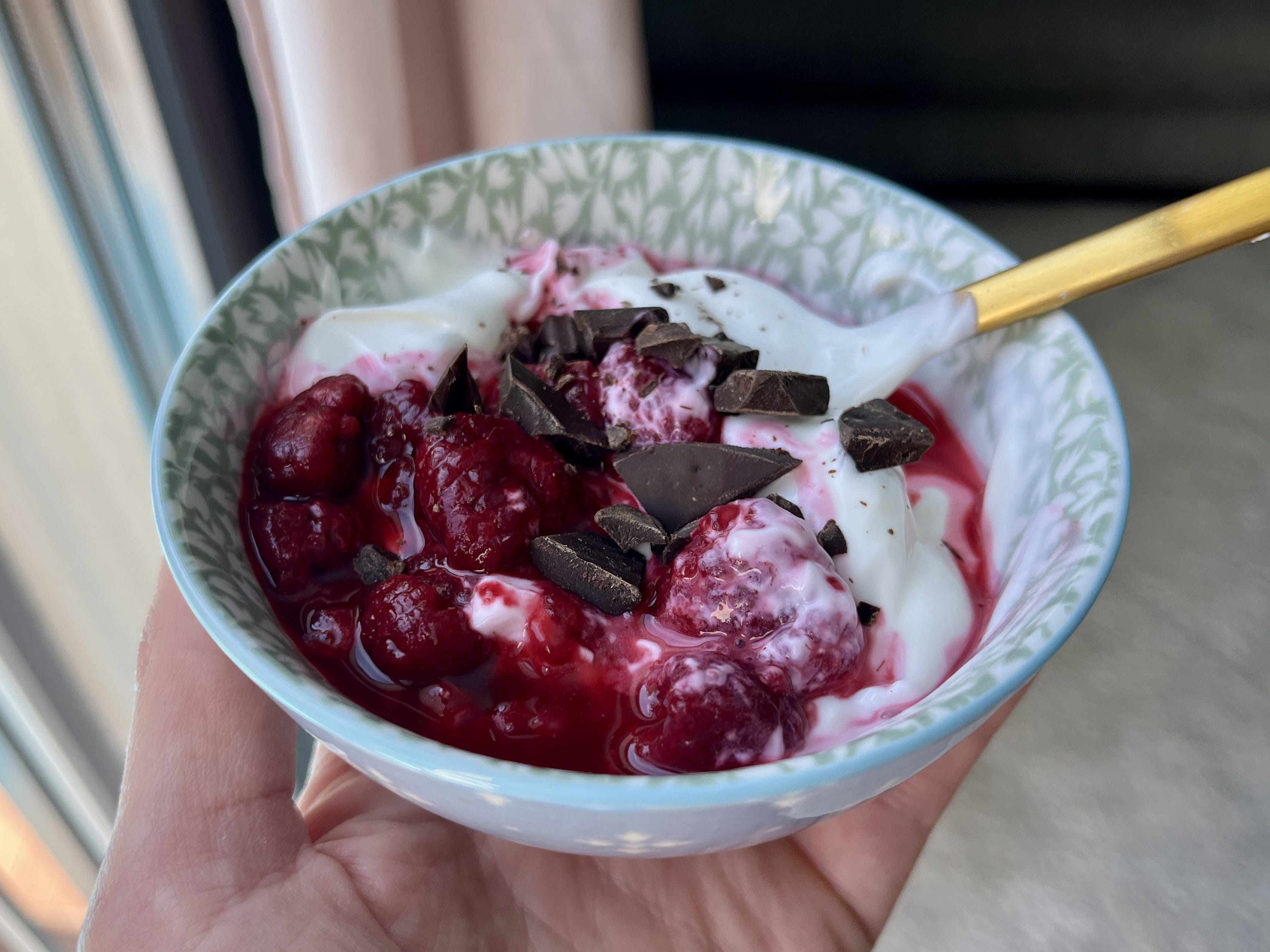 I lost 35 pounds without giving up dessert. Having this dietitian ...