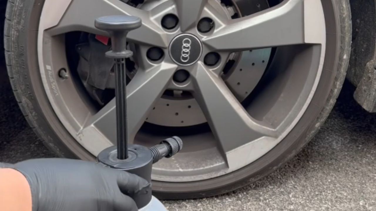 Satisfying deep cleaning of an Audi wheel using the blue foam