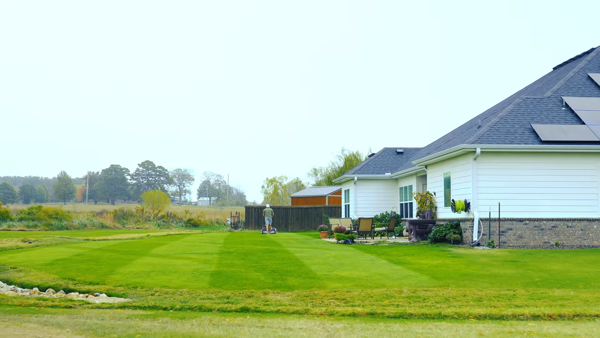 I tried to create lawn stripes — turns out I just needed to copy this