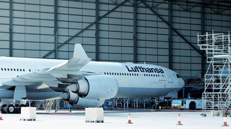 Lufthansa 'travel nightmare': 1,000+ flights axed as pilots launch ...