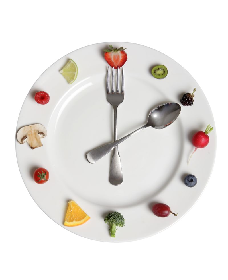 15 signs you are eating out of habit rather than hunger