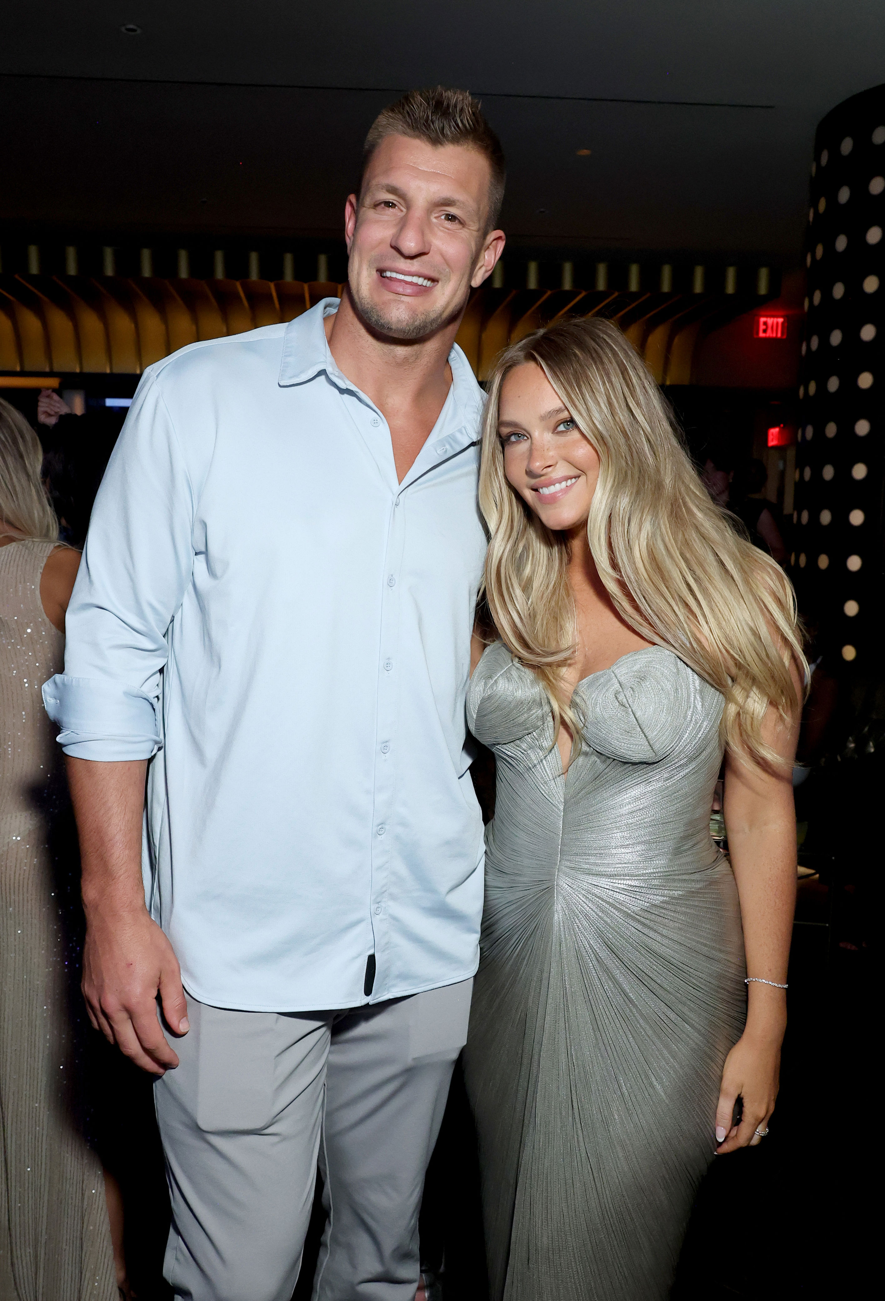 Rob Gronkowski says single Tom Brady is on a 'hot streak,' offers ...