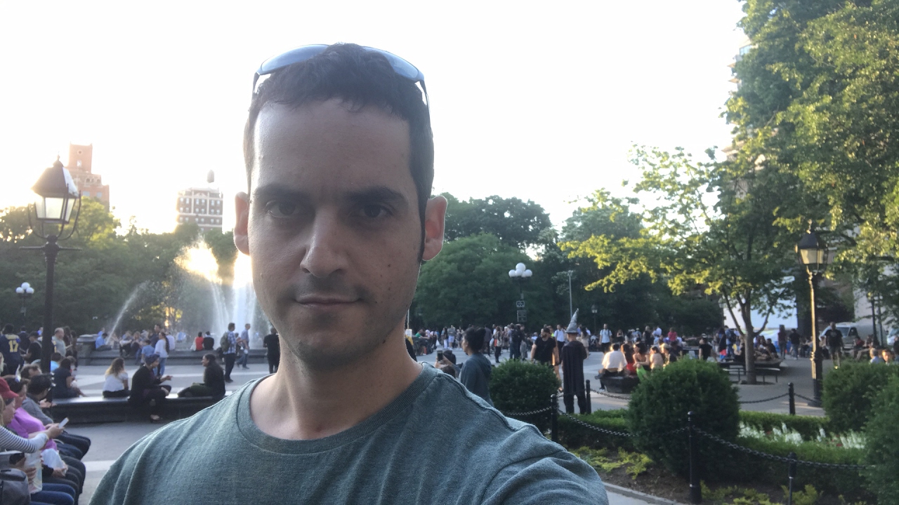 🔴Live chat: 🌅New York City sunset at Washington Square Park! Live music ...
