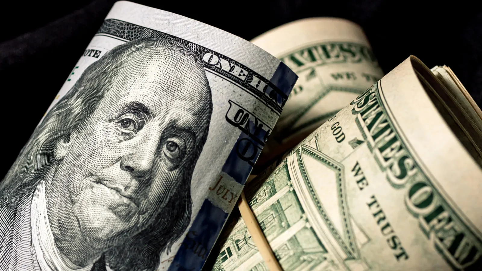 A $5 billion shortfall looms in New York City as the budget deadline ...
