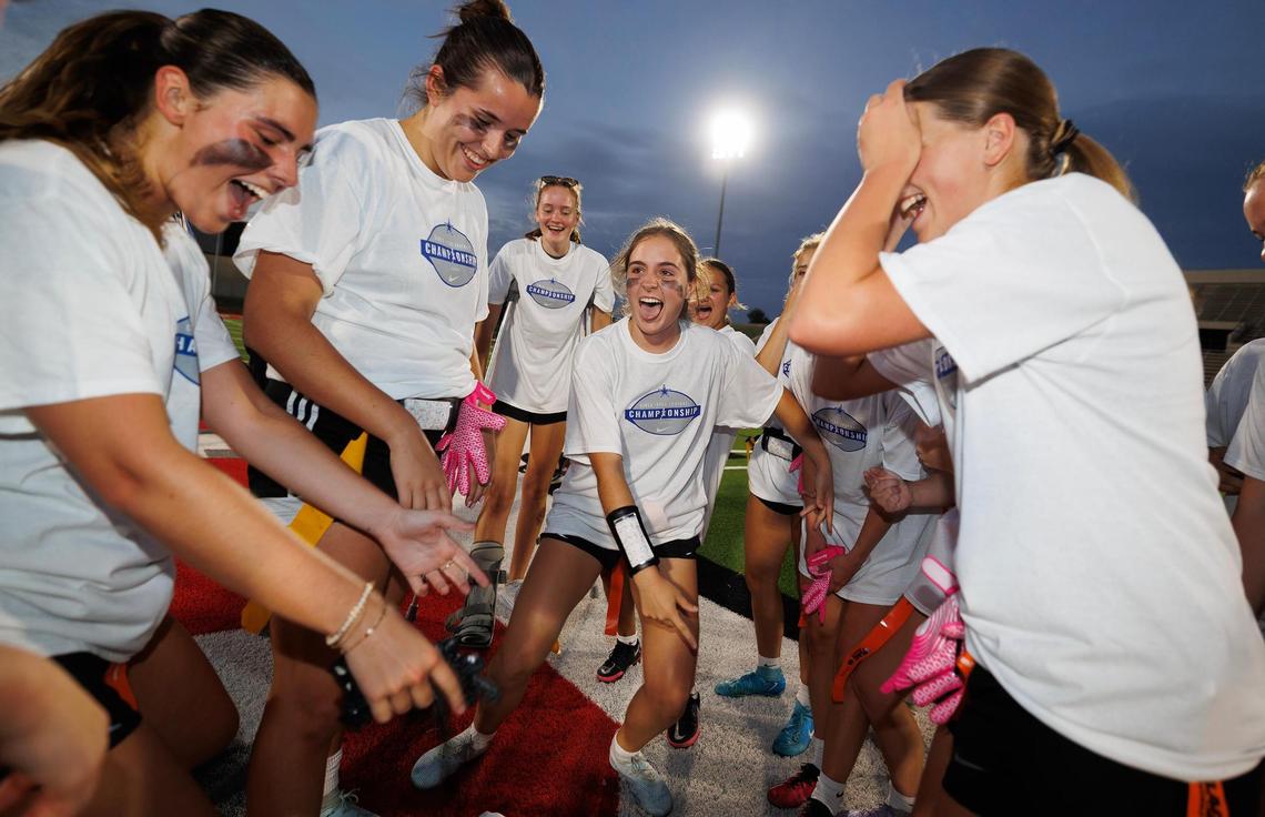 NFL's Cowboys, Texans urge UIL to sanction girls flag football in Texas