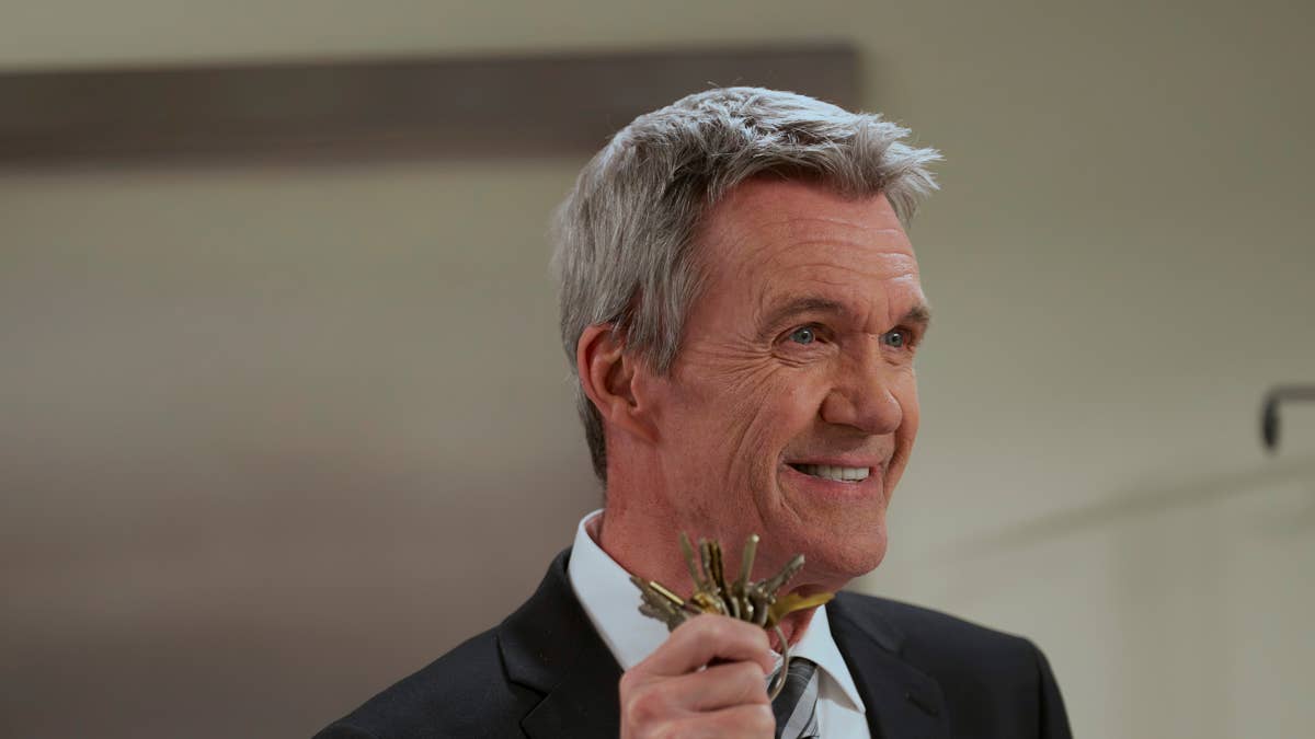 ‘Scrubs’ finale first look: Janitor’s long-awaited return sparks JD ...