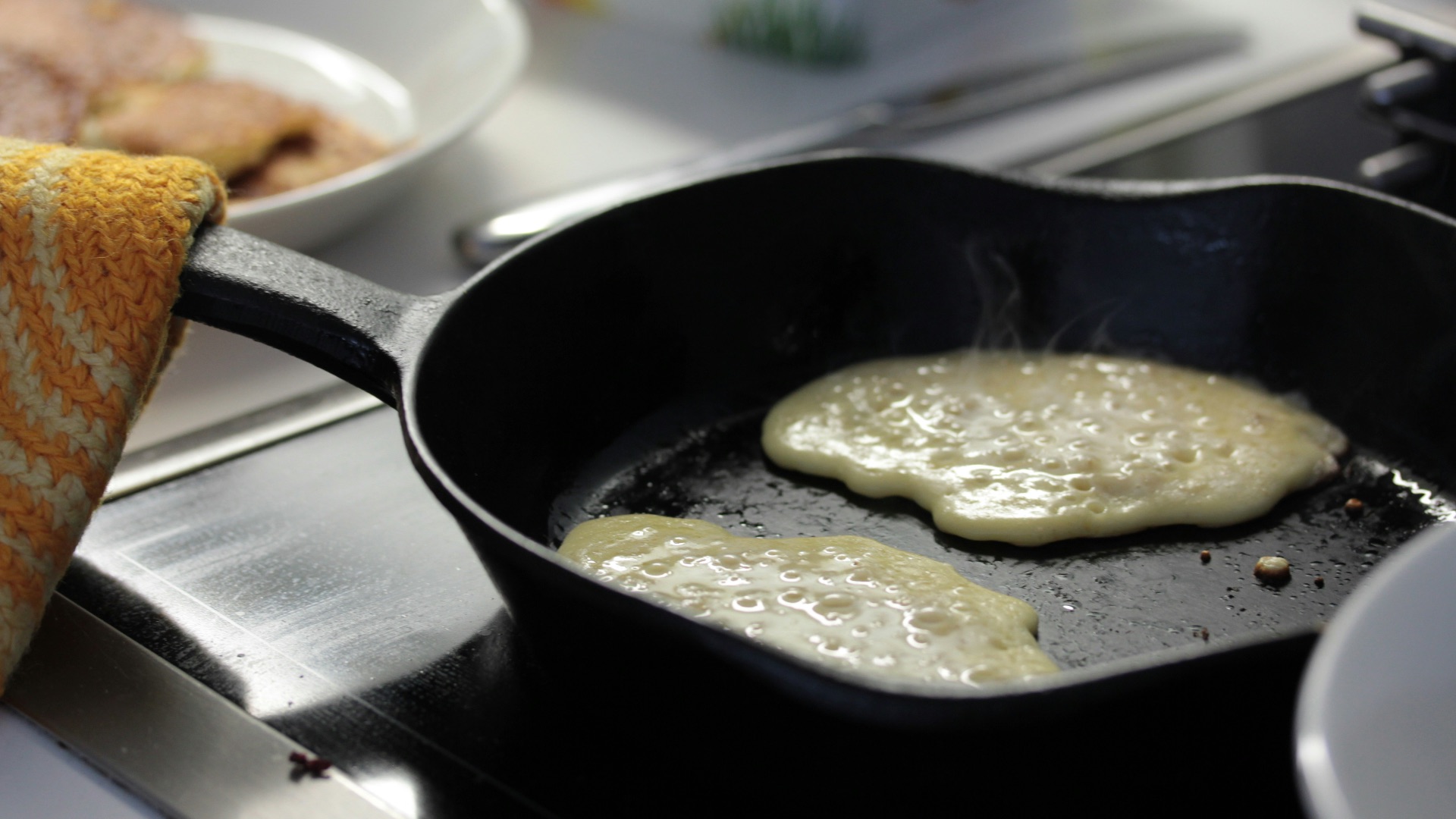 10 items that should never go in the dishwasher & 10 that can