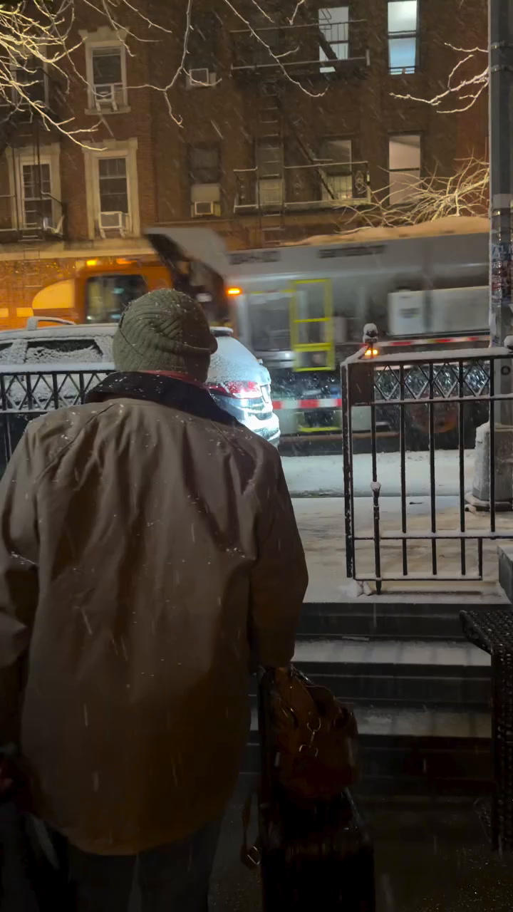 Al Roker documents commute to Today studios amid NYC blizzard