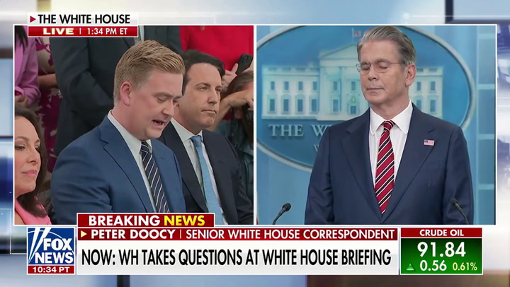 Fox reporter corners Trump stooge on shifting price promises