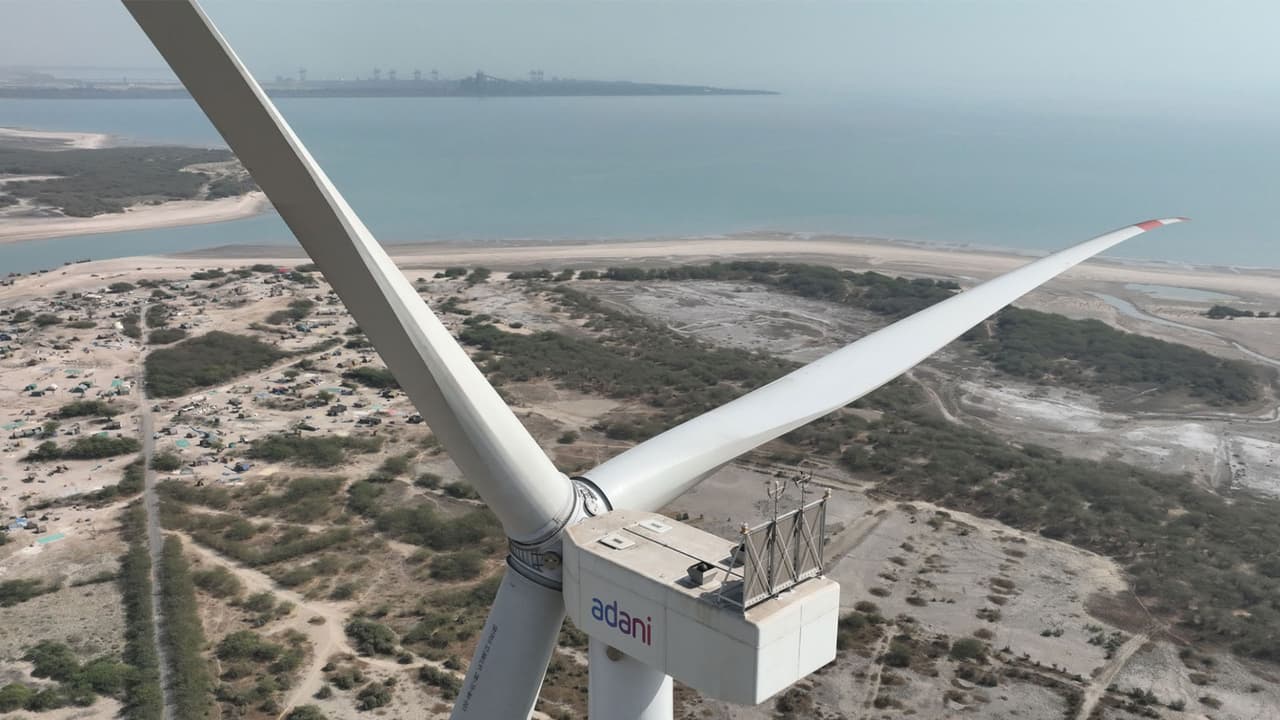 Adani Wind installs India's largest 5 MW wind turbine in Mundra