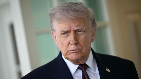 Trump gets warned after posting Jesus hug AI photo; evangelical leader ...