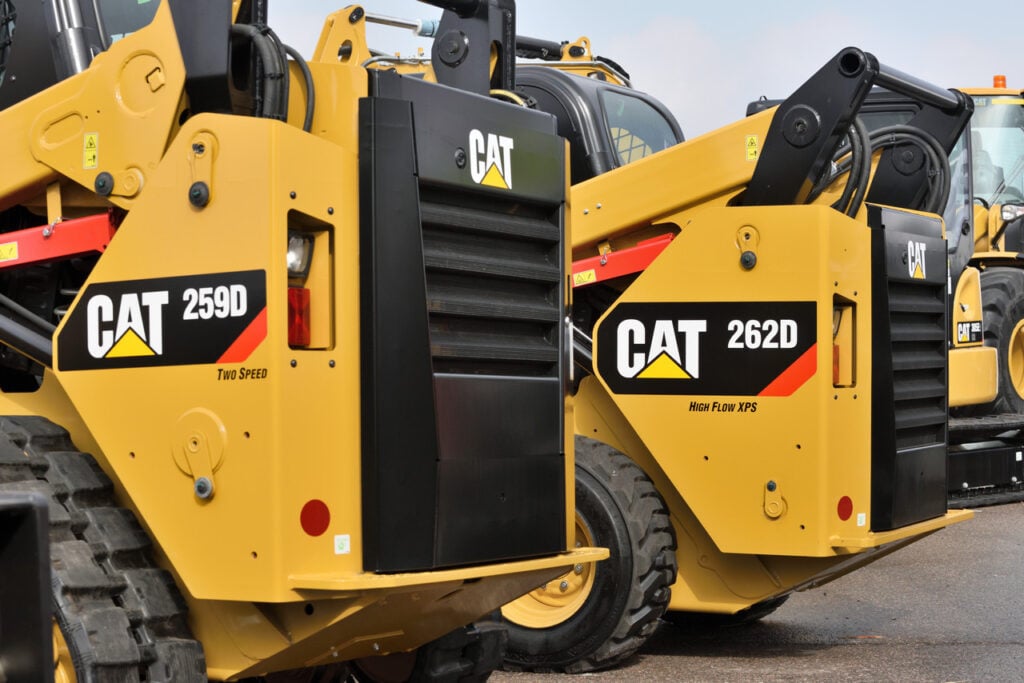 Caterpillar turns to self-driving tractors: What buying the 'Tesla of ...