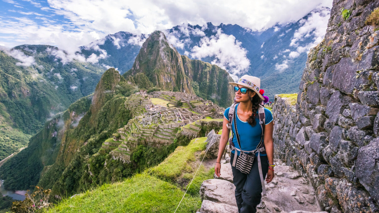 10 hiking trails around the world that attract visitors for their ...
