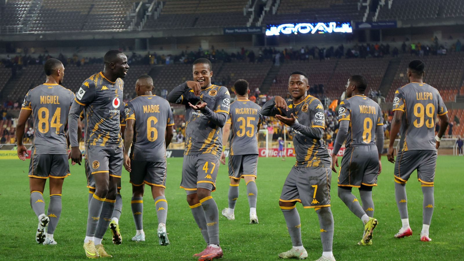 Kaizer Chiefs cruise past Magesi to extend winning streak and tighten ...