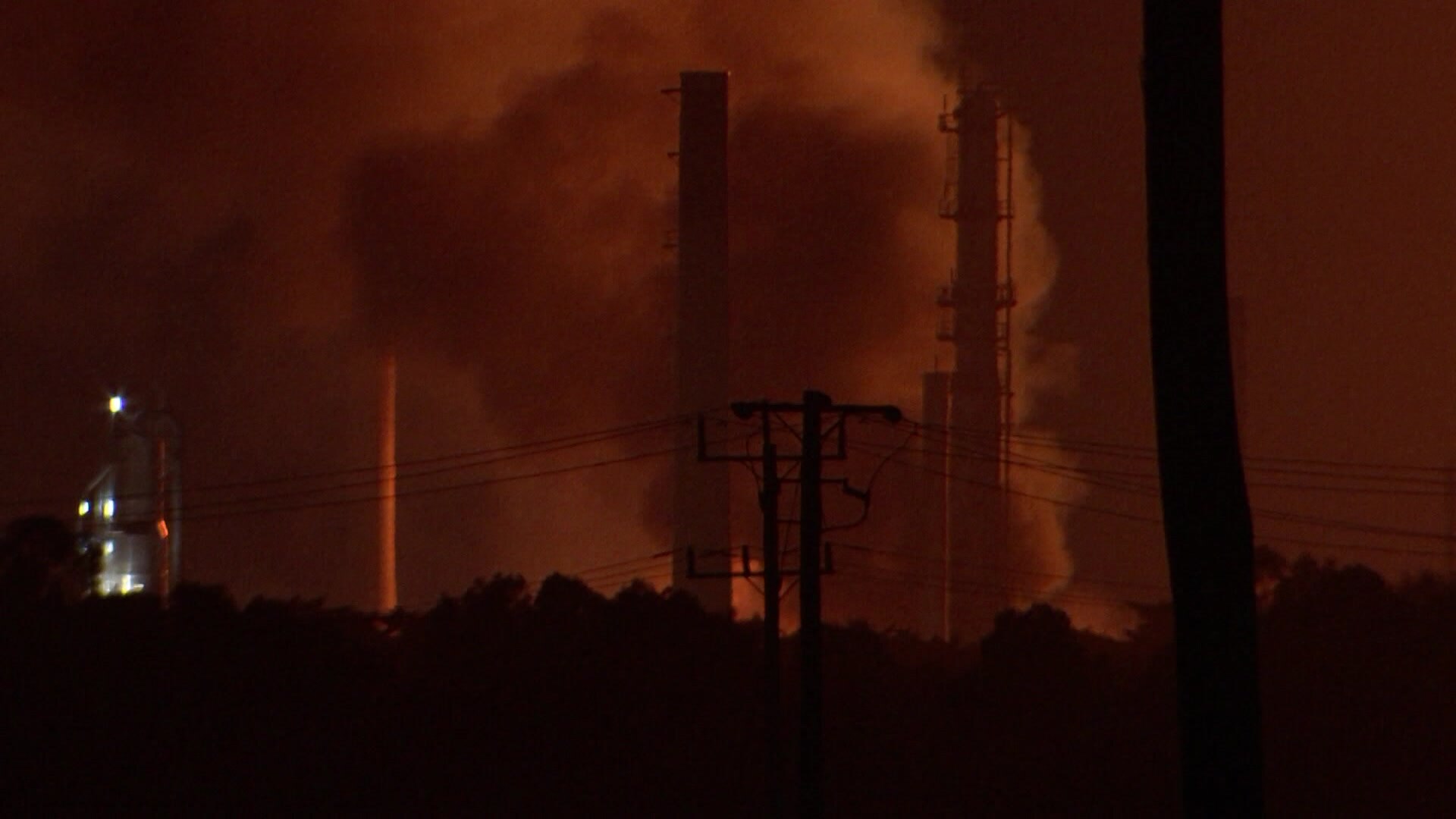 Uncertainty over fuel supplies after major fire at oil refinery in Geelong